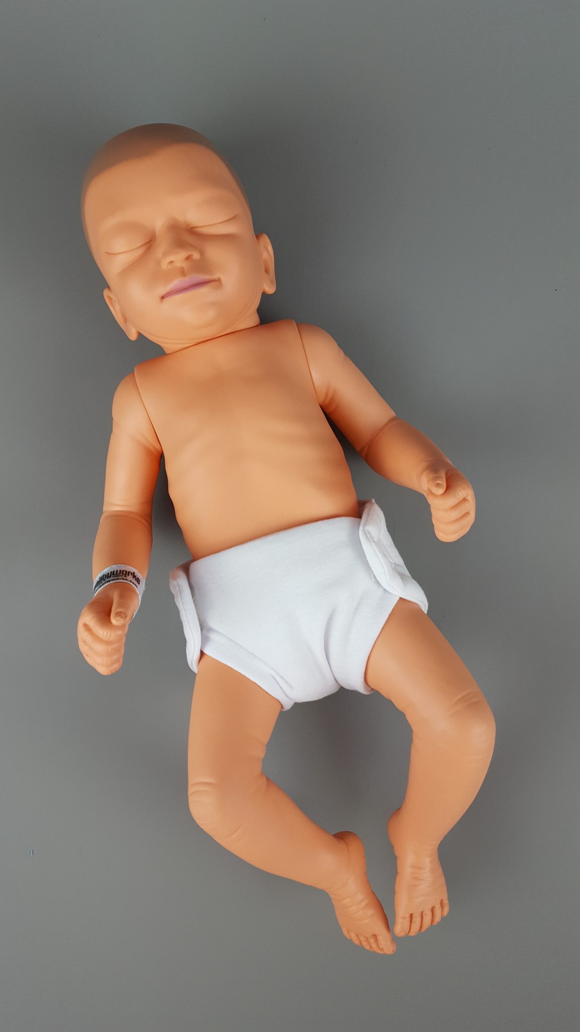 Preemie-Baby (‚Frühchen‘) – babybedenkzeit®